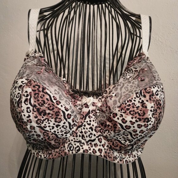 1st & Curve | Intimates & Sleepwear | St Curve Bra | Poshmark
